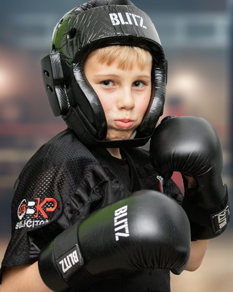 Azar Farooq Kickboxing Bradford – 6th Dan Black Belt Led Kickboxing in ...